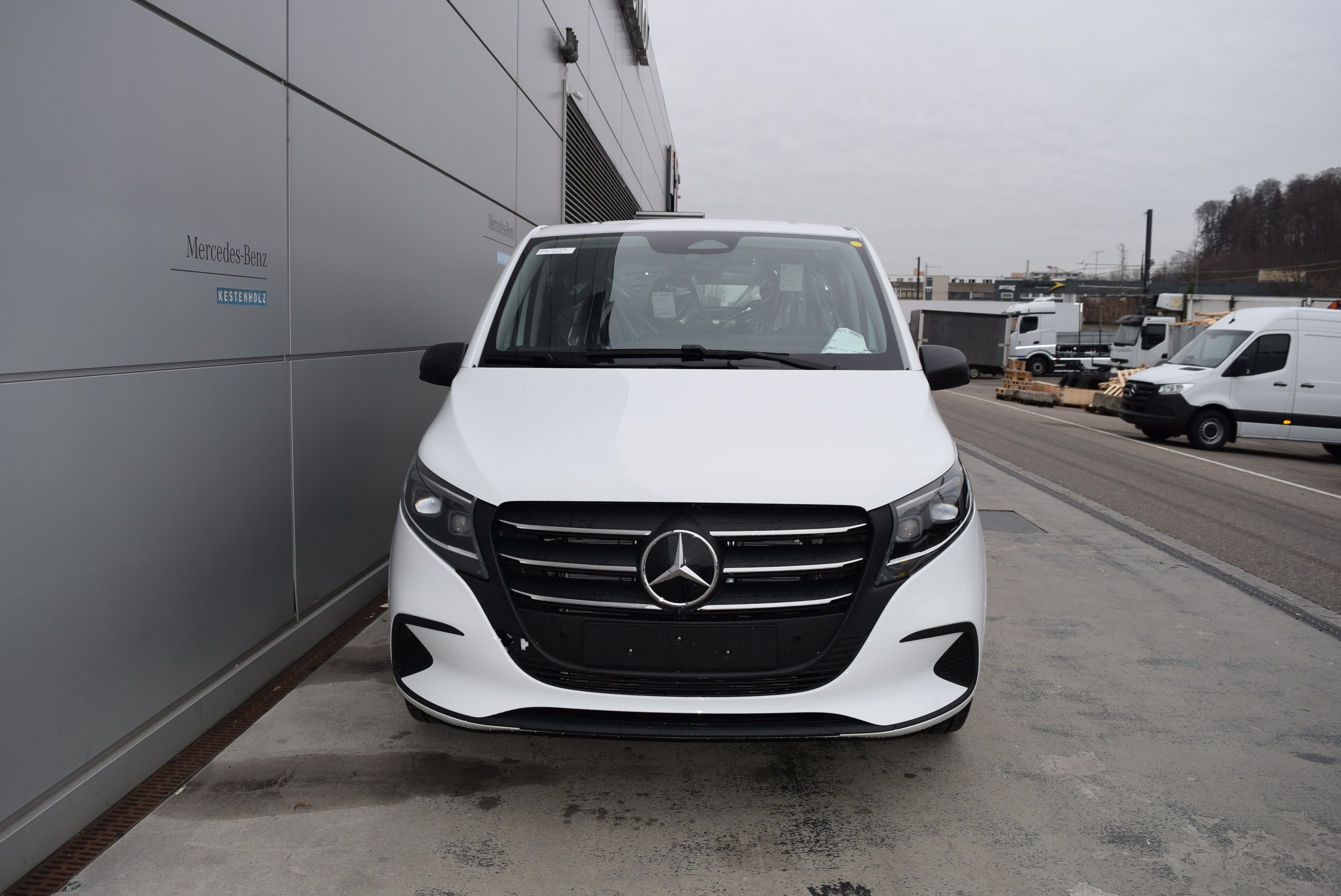 Occasionen: Vito 116 CDI Lang Select 9G-Tronic 4M | VAN CH